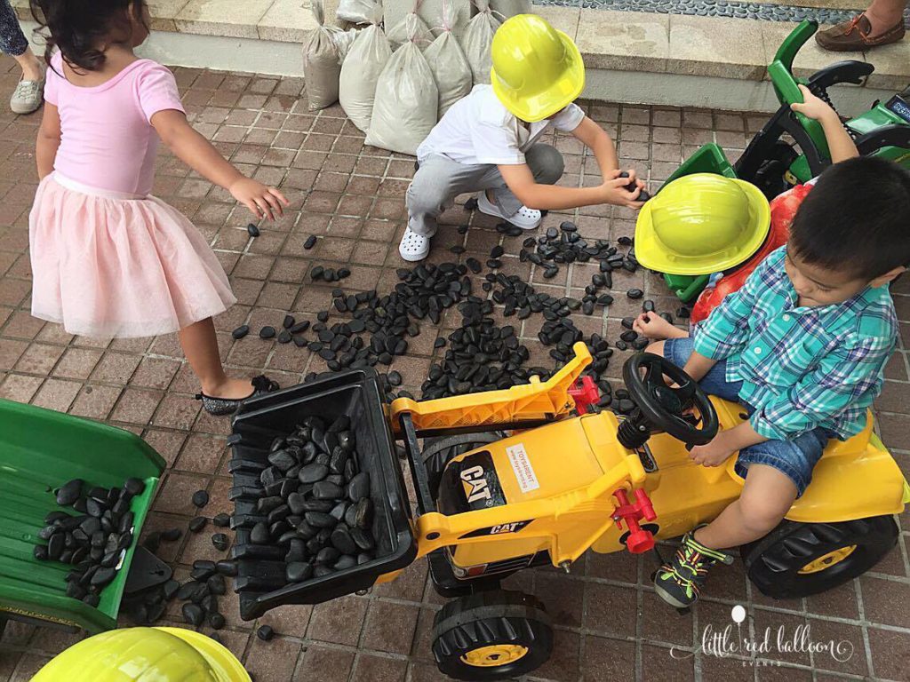 Little Red Balloon – Construction Themed Party